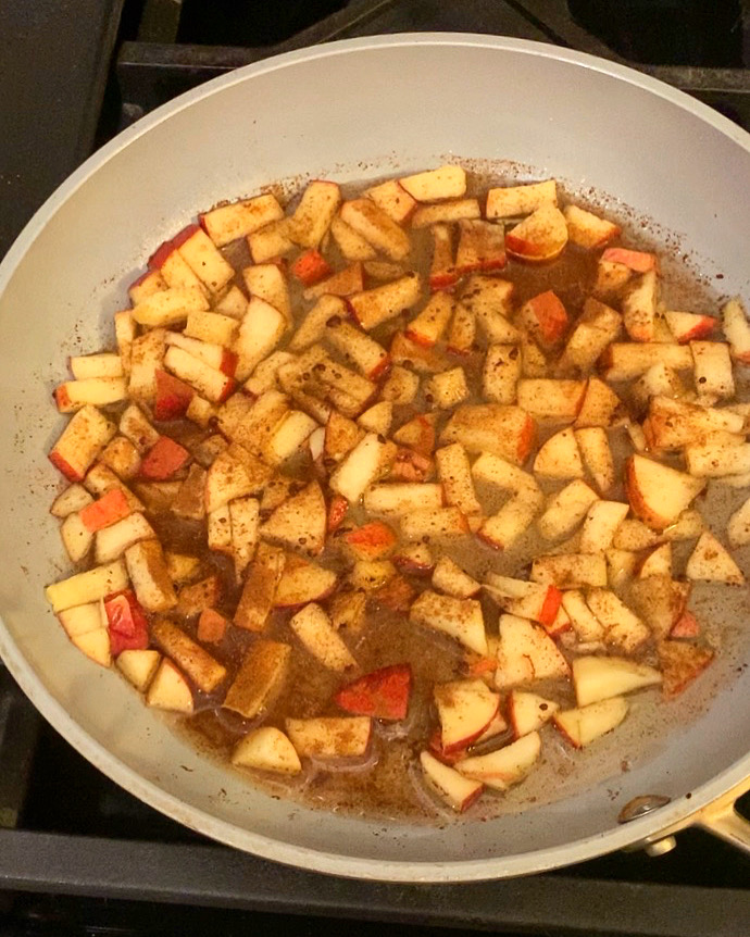 Lazy Apple Pie {gluten free- no added sugar- low fat}