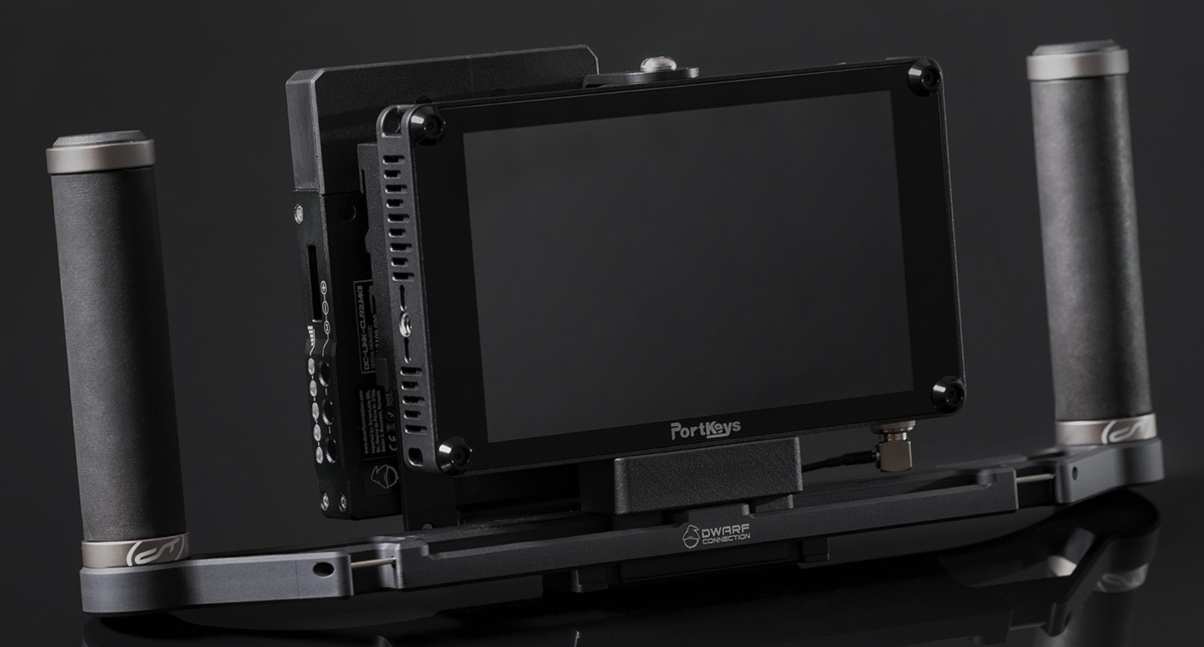 DC-VOLT | V-Mount Battery Sandwich PRO | V-Mount Battery Power Plate ...