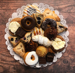 Barton's Flowers & Bake Shop