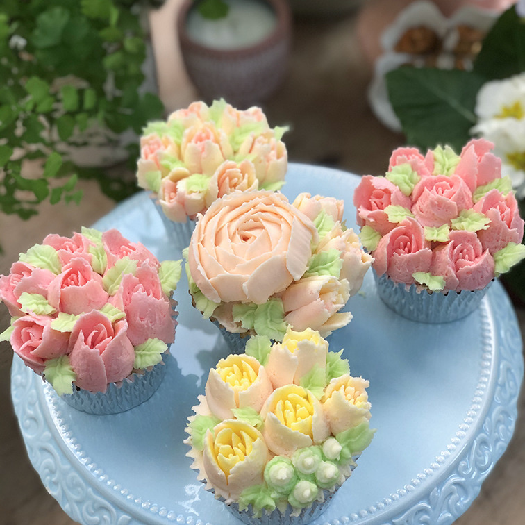 Cupcakes Order Online Tunbridge Wells Vintage Rose Cupcakes