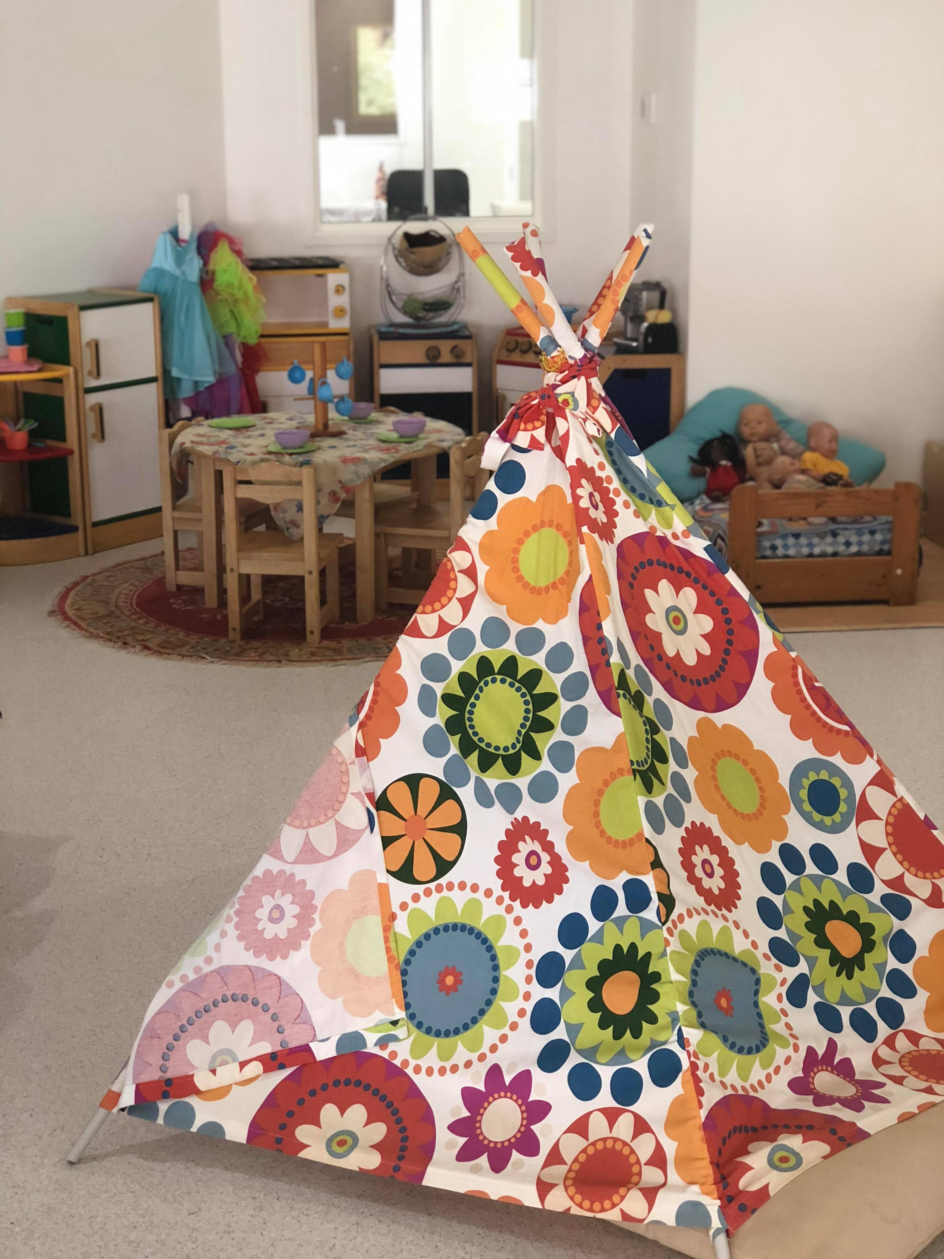 Kindy In Tweed | Freckleskindy | Australia