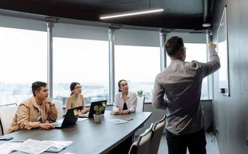 ADAV-DO: Advanced Data Analytics And Visualization | GemRain Consulting