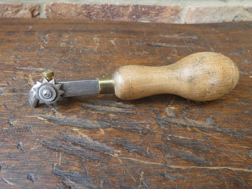 A Vintage Leatherworkers / Cobblers Moveable Peg Wheel | Old Tools for ...