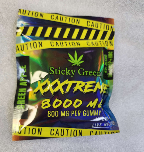 Sticky Green XXXTREME 8000mg Gummies | puffsboutique.com