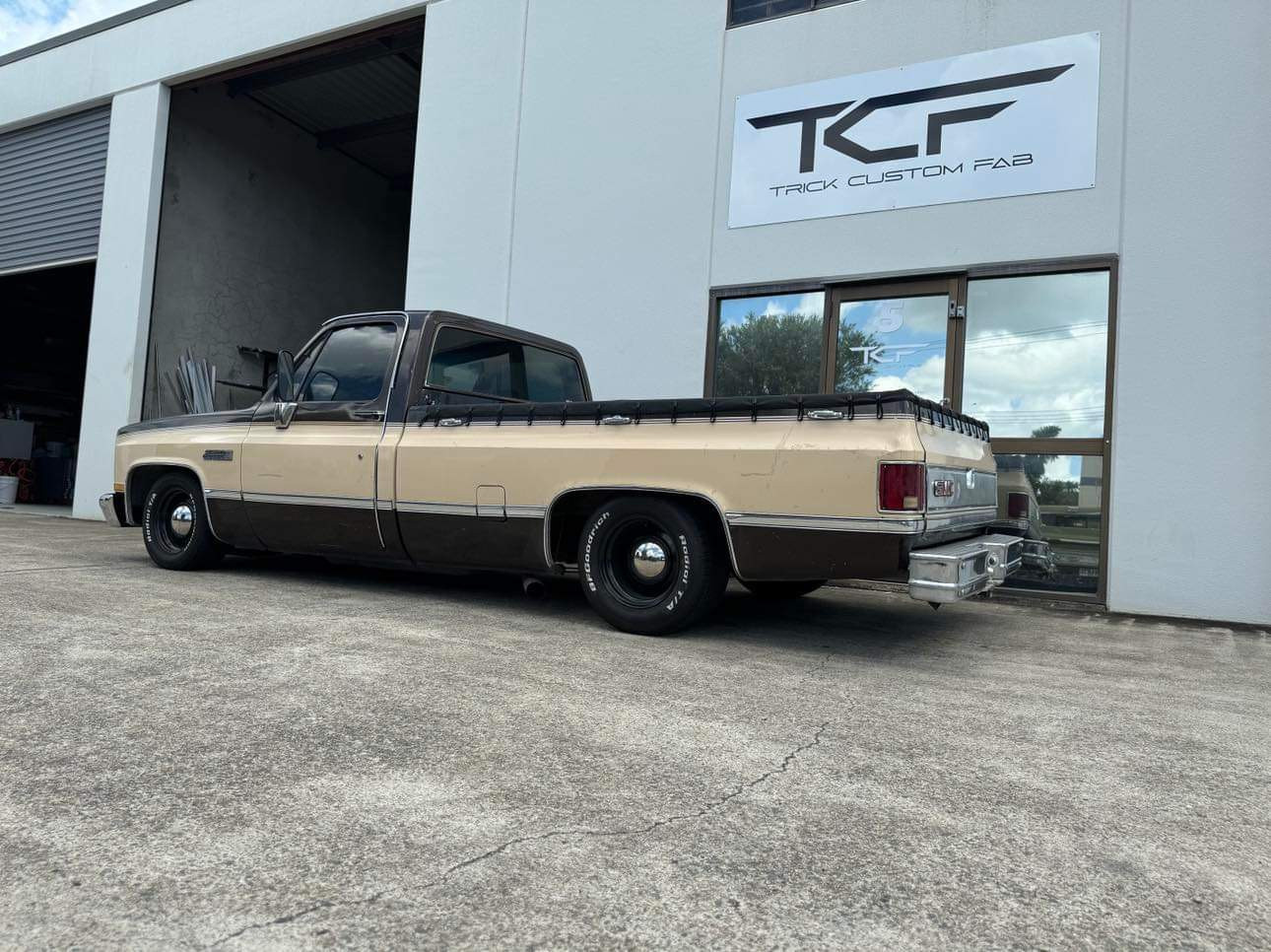 TIMMY TWO-TONES | Trick Custom Fab