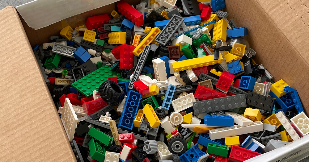 How to Donate LEGOs in a Sustainable & Charitable Way with LEGO Replay ...