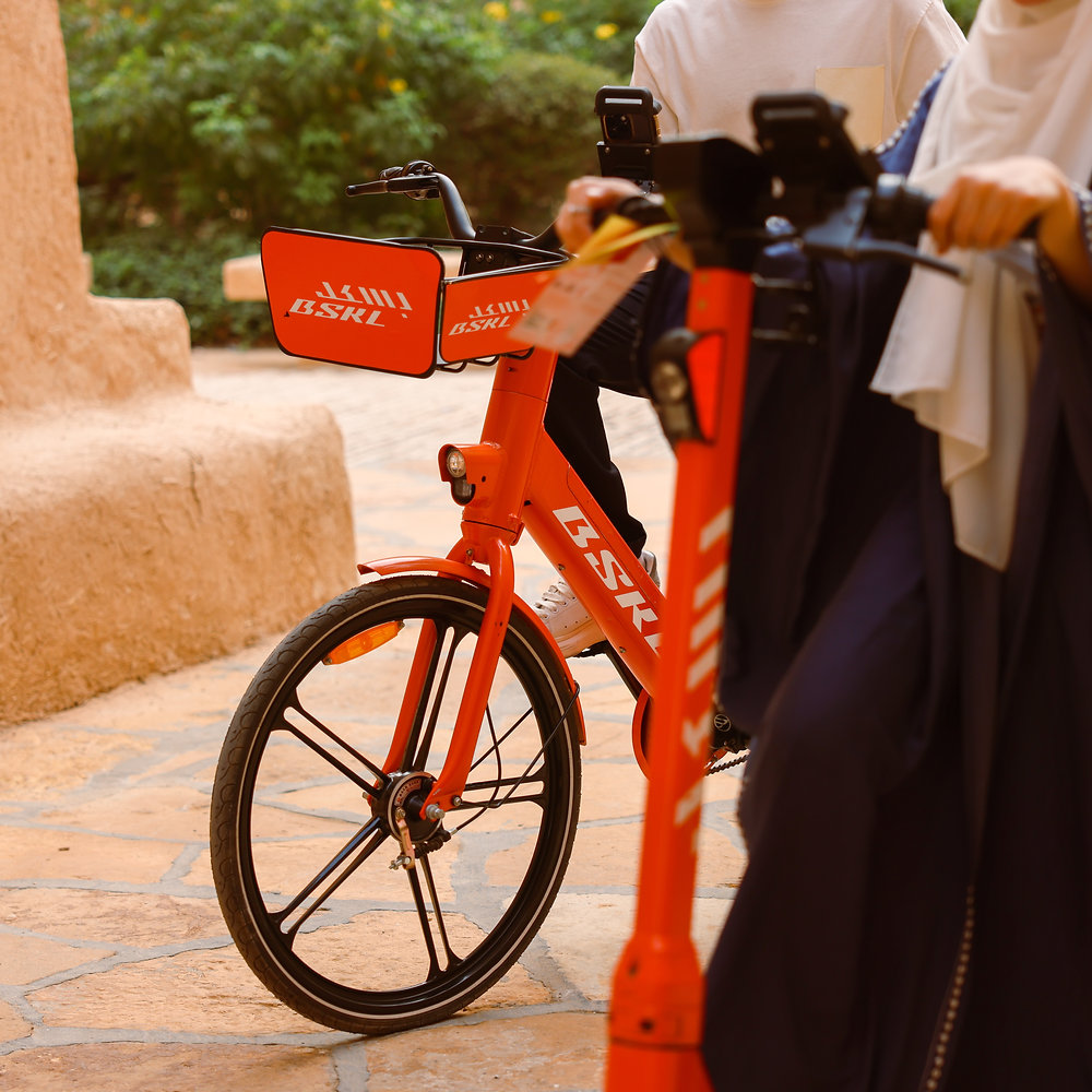 The Urban Revolution of Electric Scooters in Transportation Means