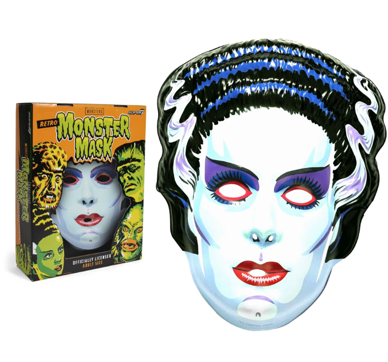 Crypt Keepers Halloween Emporium | Halloween | Center Line, MI USA