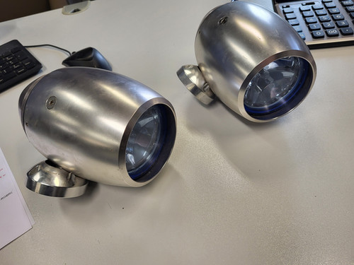 Mastercraft tower lights with can | Powerboatscenter