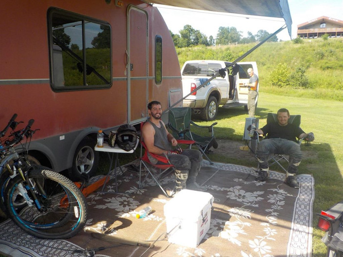 CAMPING | James Ranch