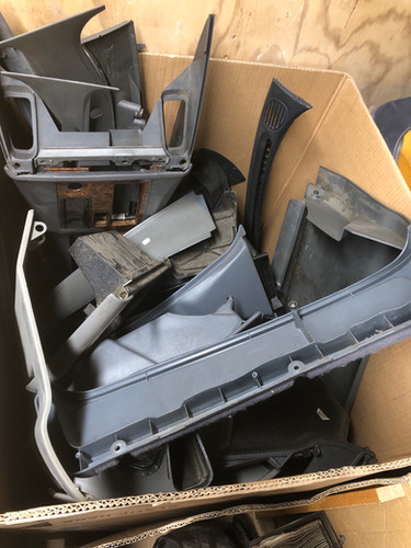 Trim - Internal Plastics | commodore salvage