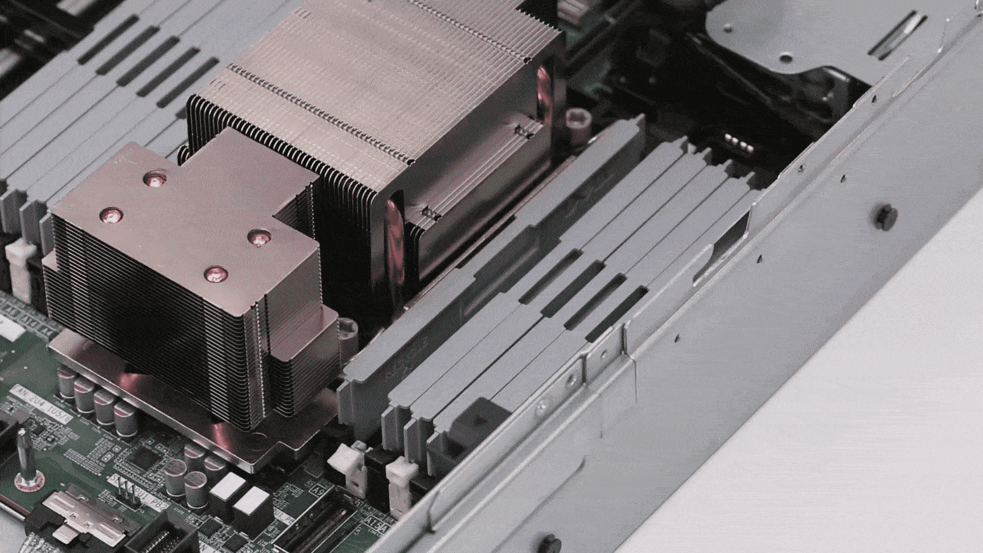 Dell PowerEdge R760 Memory Upgrade Guide (Compatible RAM and Max Capacity)