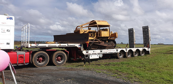 Home | Peter Maxwell Transport