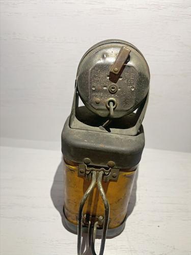 VINTAGE FLASH LIGHT | Bare metals welding