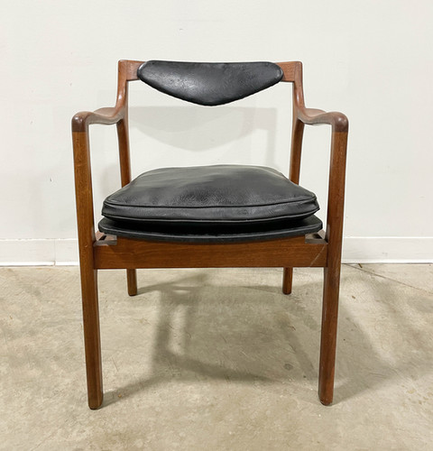 Edward Axel Roffman Armchair | trystcraft