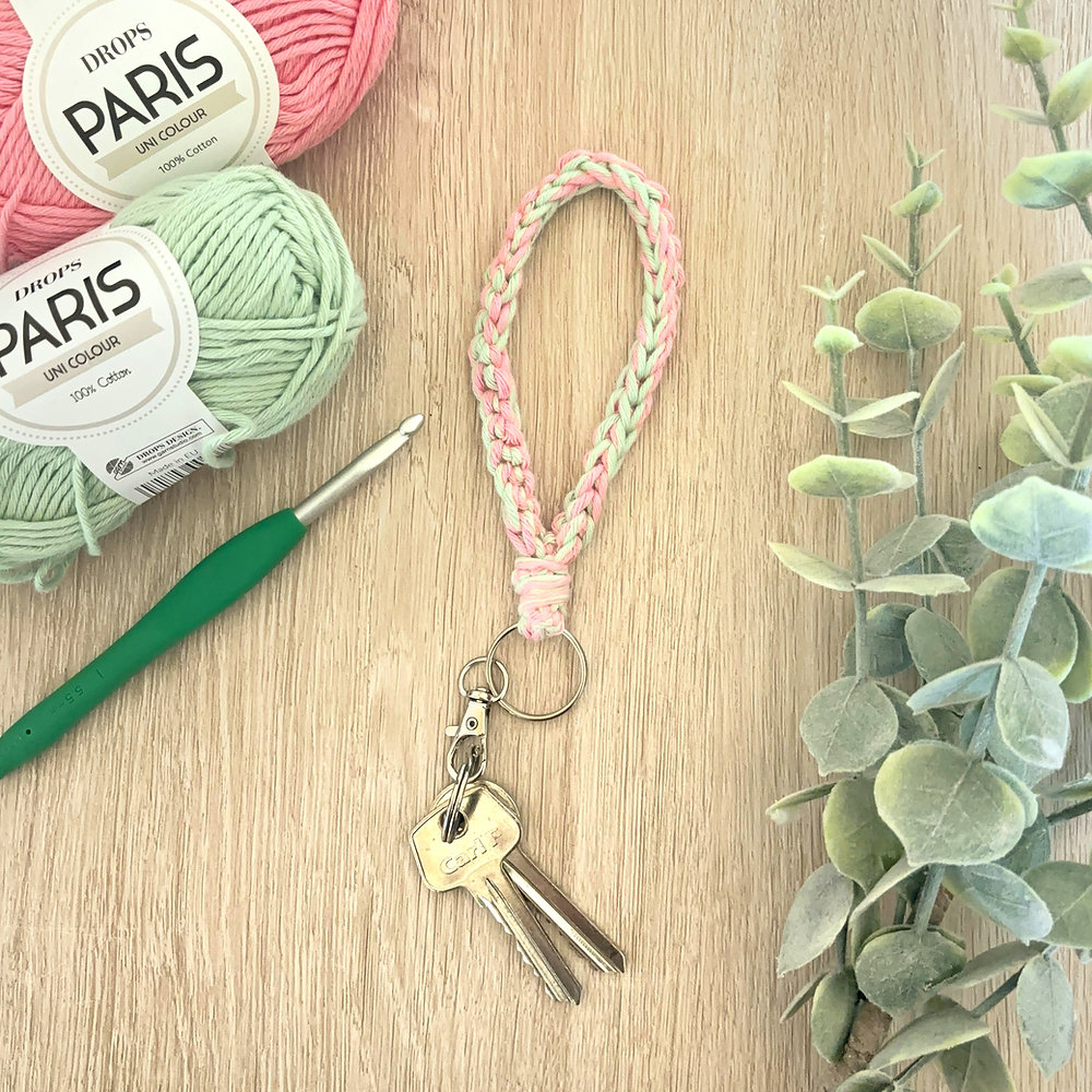Free Super Simple Crochet Keychain Pattern