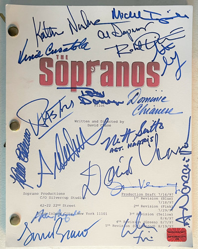 The Sopranos Pilot Script Signed By 17 David Chase Chianese Pastore ...