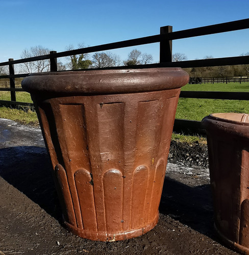 RUSTIC LANTERN GARDEN POT. | thepalmtreecompany