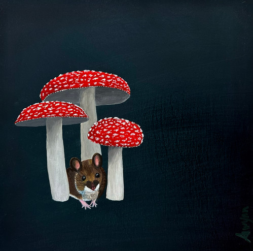 Hiding Mouse | Arwynn