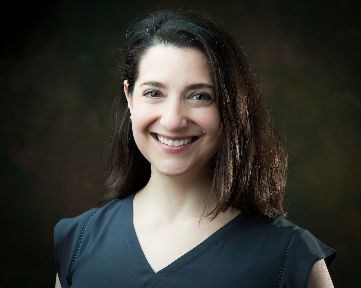 Julie Kinn, Ph.D.: Psychologist and Writer