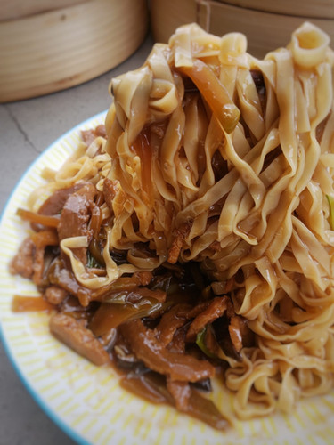 Omni Strips and Zha Cai Noodles | Kay Kay Food UK