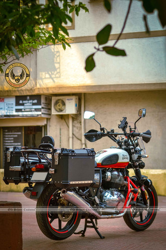 Wanderer Motorcycle Pannier Boxes for Royal Enfield Interceptor 650 ...
