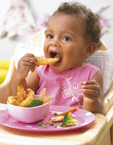 Mealtime Independence: Strategies to Encourage Self-Feeding