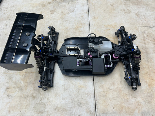 HB Racing D819RS roller | NitroPro Racing