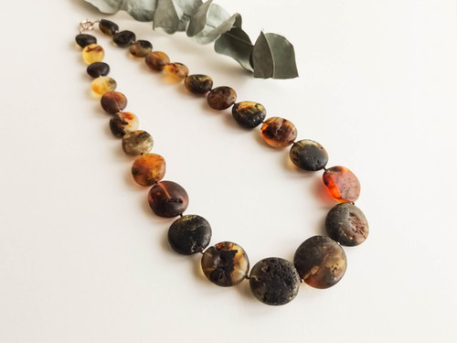 Coin-shaped natural Baltic Amber necklace in dark earthy colors and ...