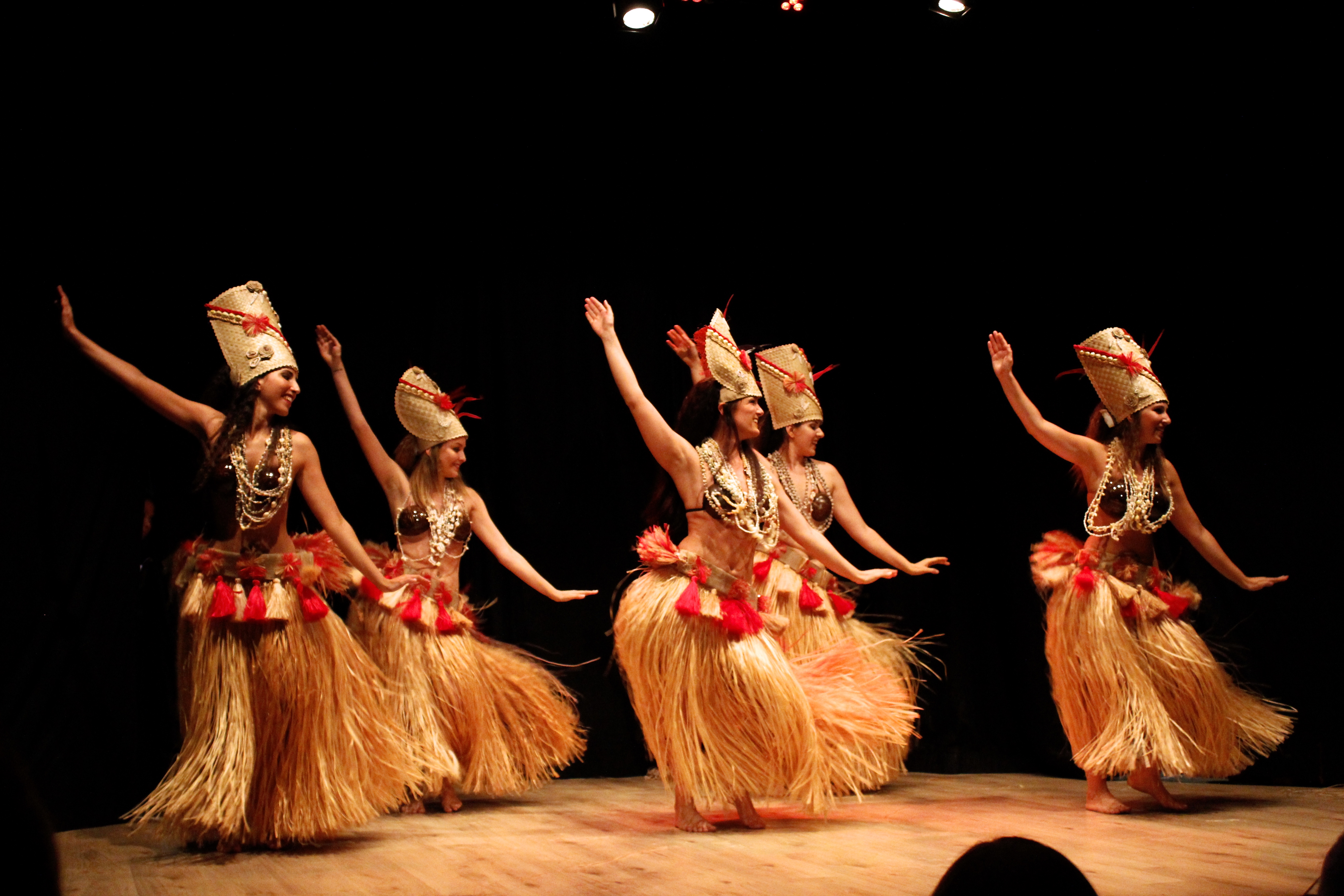 Scuola di Danze Polinesiane, corsi, eventi, spettacoli - Mana Tahiti