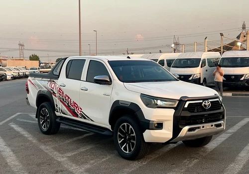2018 Toyota Hilux GL Advanture Modified - 2.7L V4 - AWD 4x4- 360* CAM ...