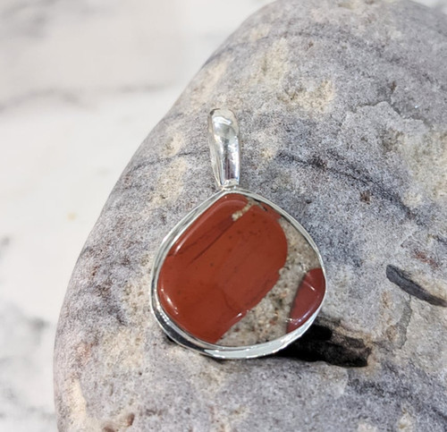 Wide-Bezel Pudding Stone with Jasper Pendant | Gold Mine Jewelry