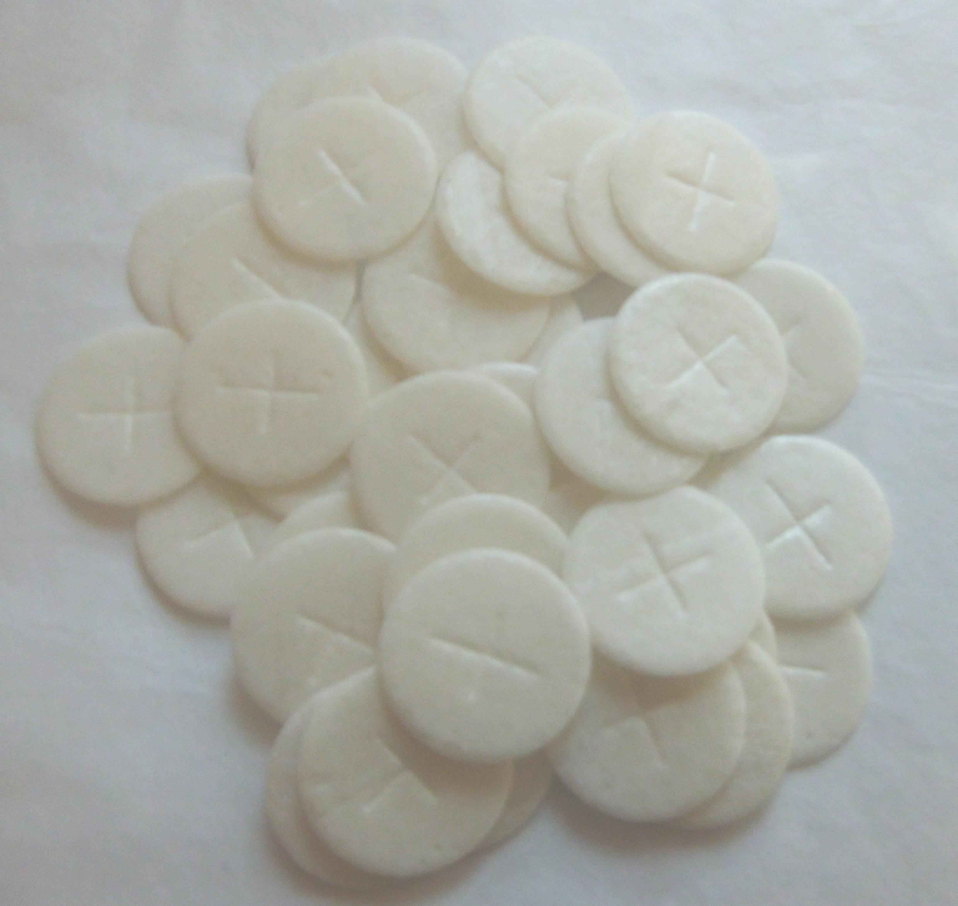 ALTAR BREADS AND LINENS | ThicketPrioryCarmel