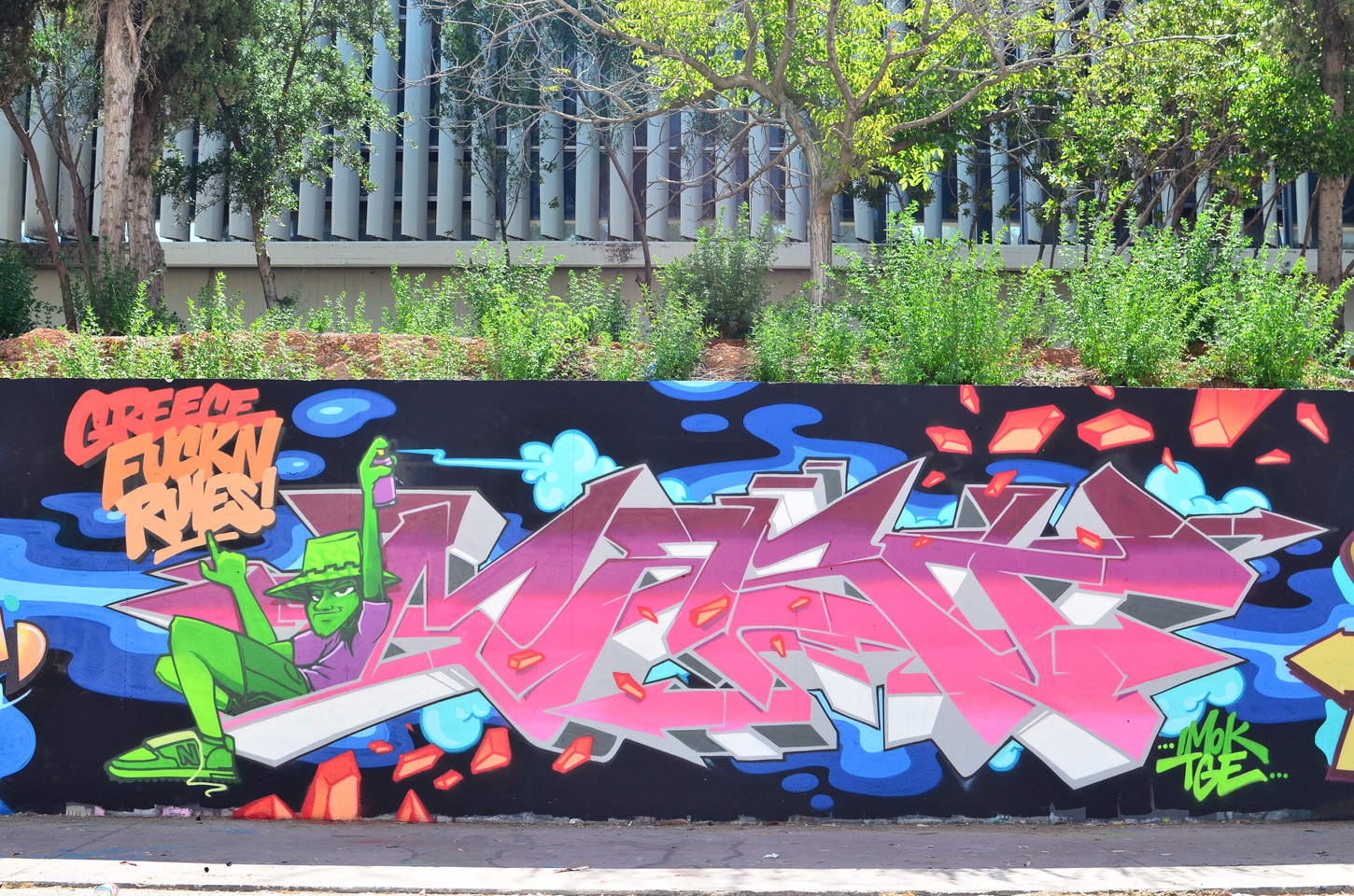 Graffiti | Mast - Graffiti Artist & Mural Painter