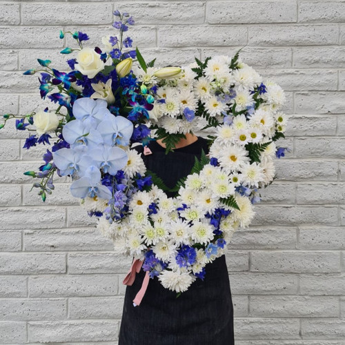 An Angel's Heart | hayleysflowershop