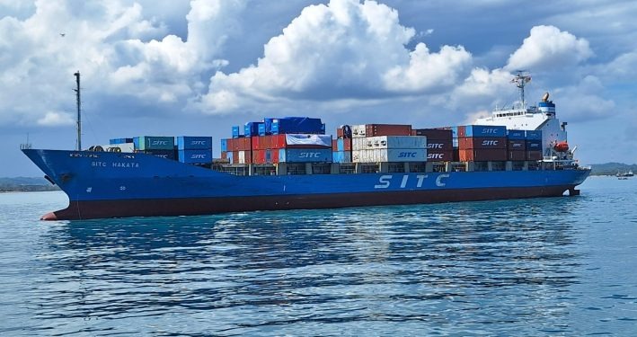 CHINA - BATAM DIRECT SHIPPING ROUTE MODERNIZES BATAM'S ECONOMIC LANDSCAPE.