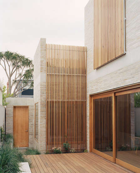 Krause Emperor Ghost Bricks | Locally-made bricks | Robertson's ...