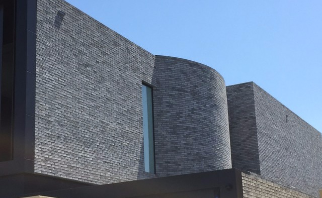 Petersen D91 bricks help to create an award winning home in Toorak