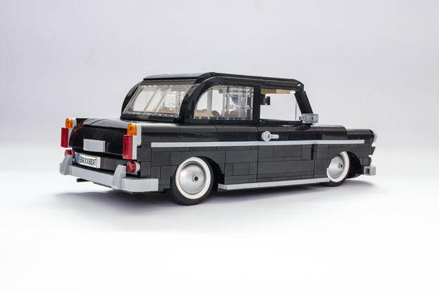 LEGO MOC VW Typ 3 1600 L Deep Variant by Brixxbert | Rebrickable ...