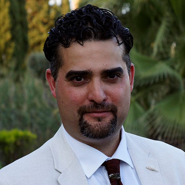 Conoce a Alberto Guaita Tello