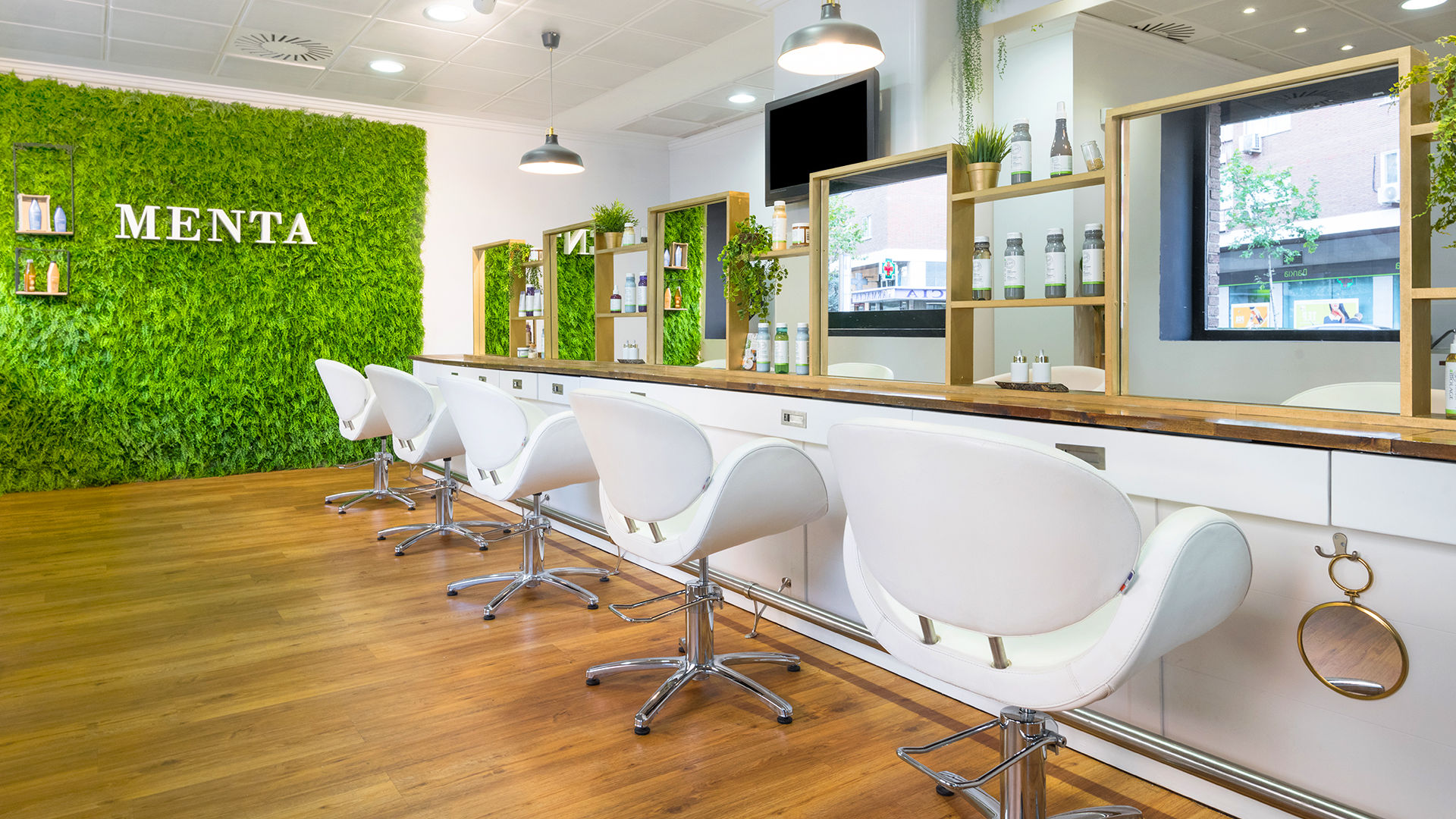 MENTA Beauty Place | Peluquería Madrid para Mujer y Hombre