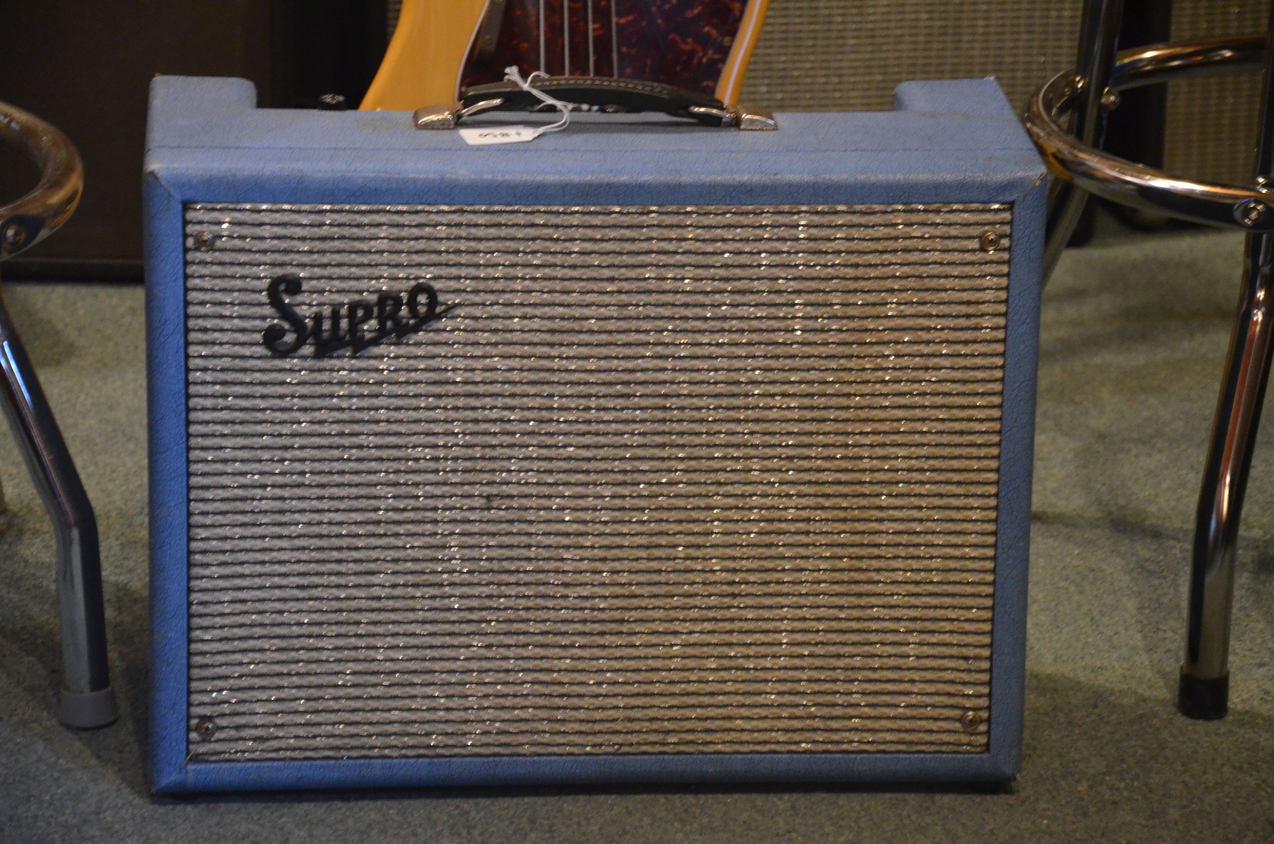 1965 Supro 16T