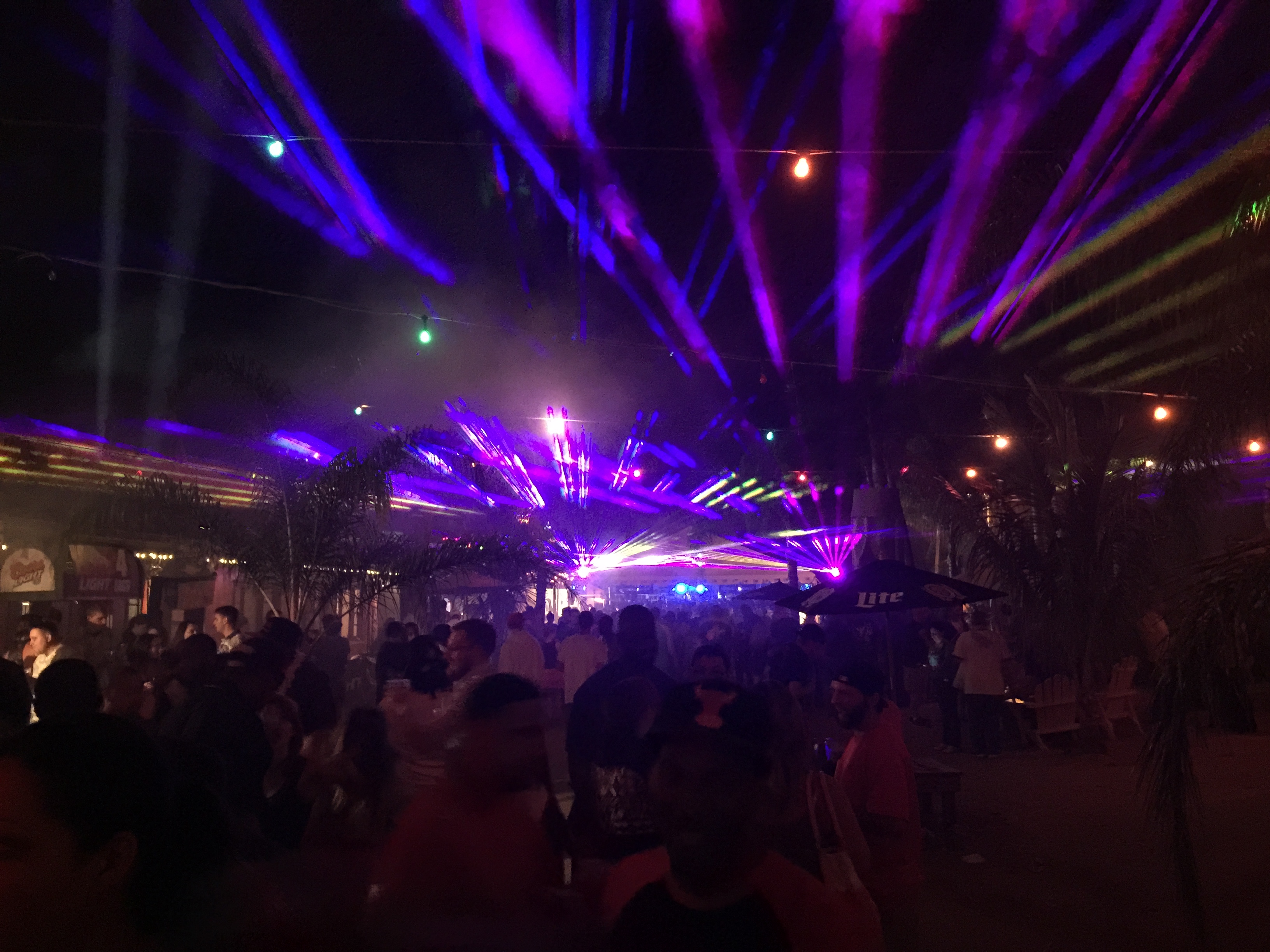 Professional Laser Beam Shows | Dynamic FX