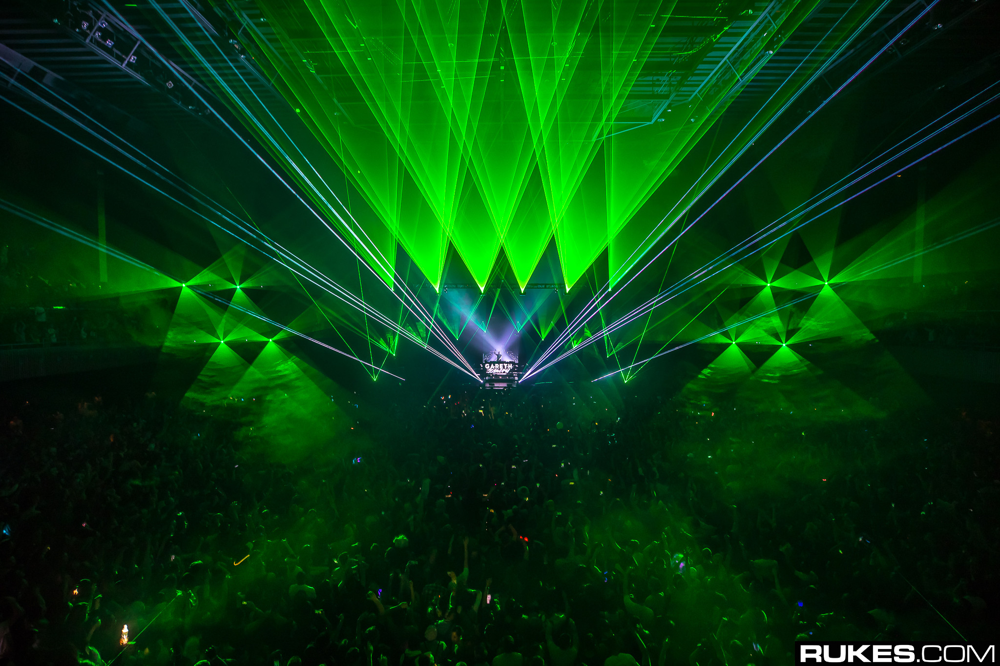 Professional Laser Beam Shows | Dynamic FX