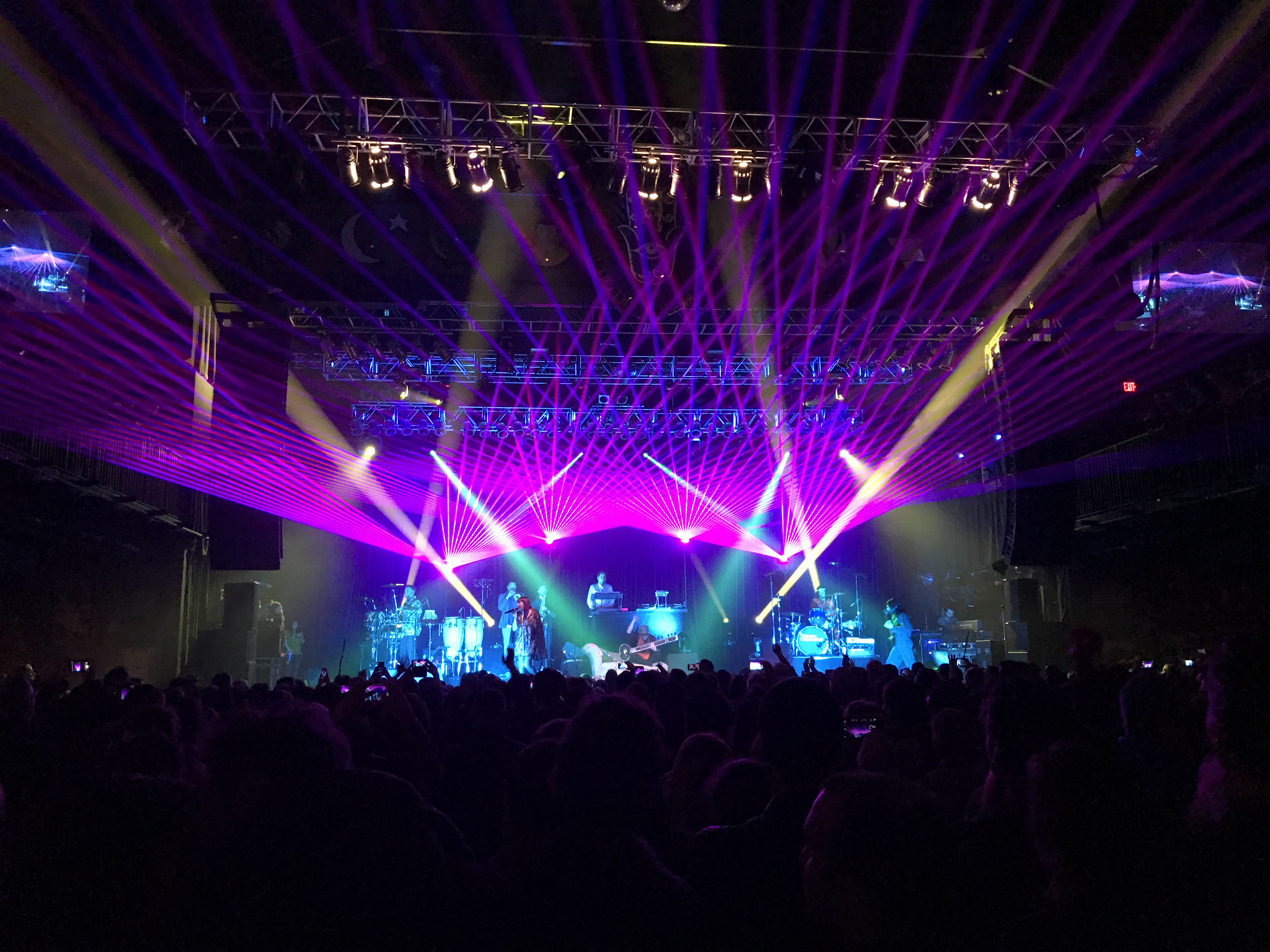 Professional Laser Beam Shows | Dynamic FX