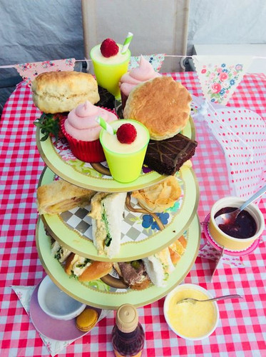 Afternoon Tea For Two | PIN-UP PUDS