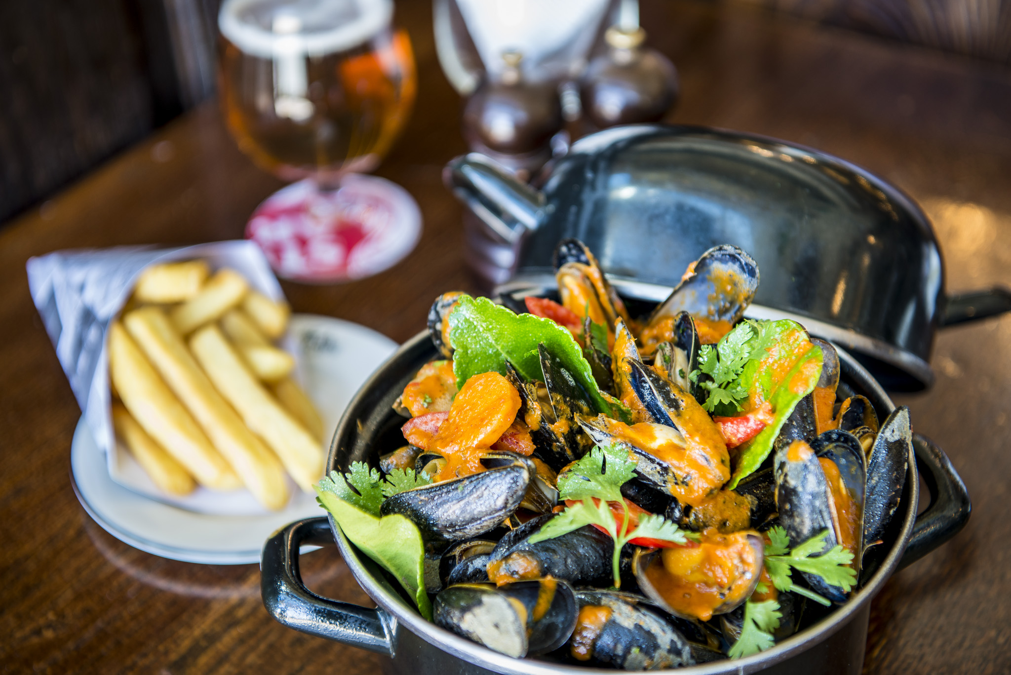 Dubai Festival City Hotels | Belgian Cafe | Crowne Plaza