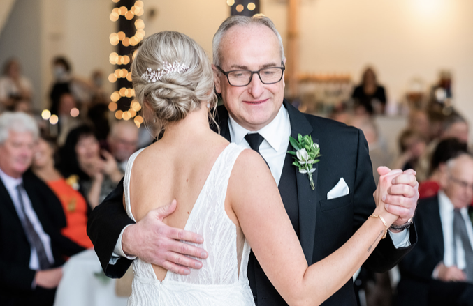 Gallery | Avenue in Sarver