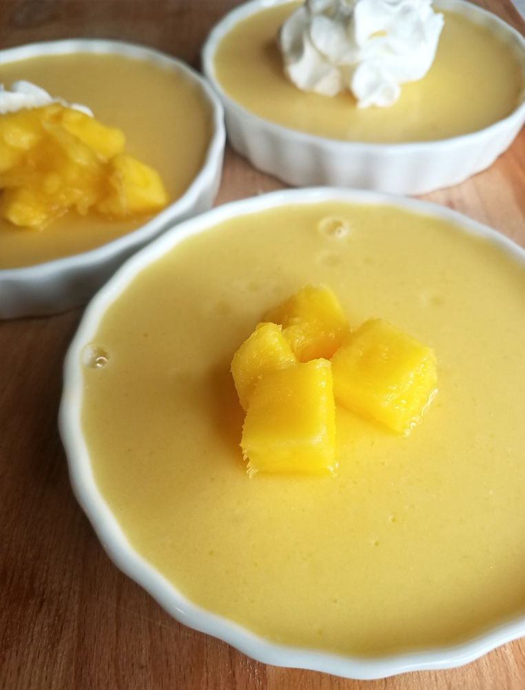 Chinese Style Mango Pudding