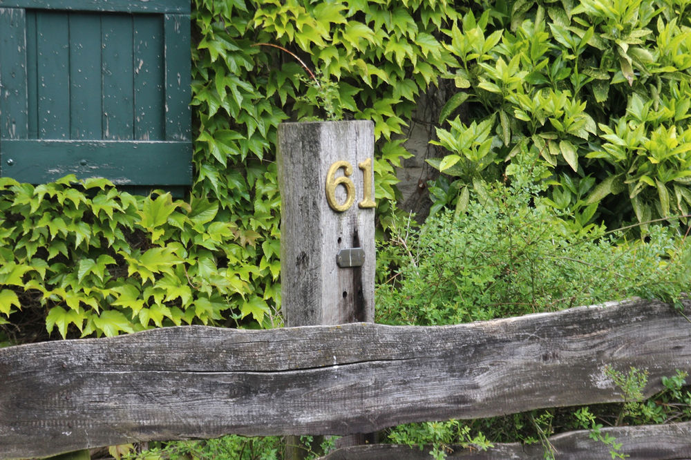 HOUSE NUMBERS by Hepburn Hardware